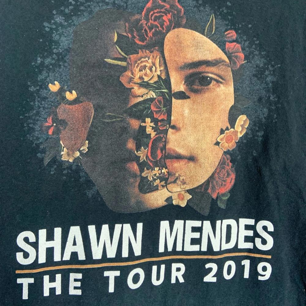 Shawn Mendes Small Black Graphic Tour T-Shirt - Gem